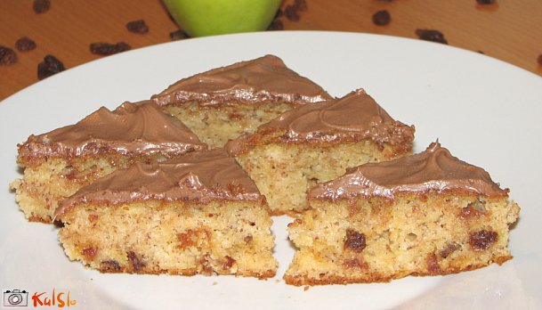 Sočno sadno pecivo - Kulinarika.net