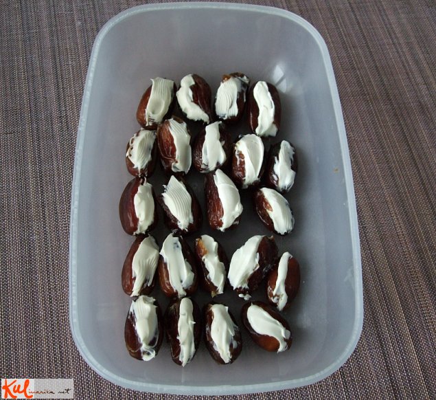 Recept: Dateljni, nadevani z mascarponejem in pistacijami - Kulinarika.net