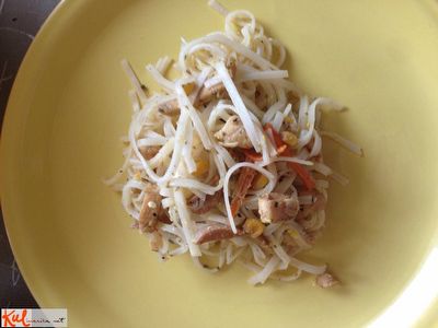 Recept: Kitajski rezanci s piščancem - Kulinarika.net