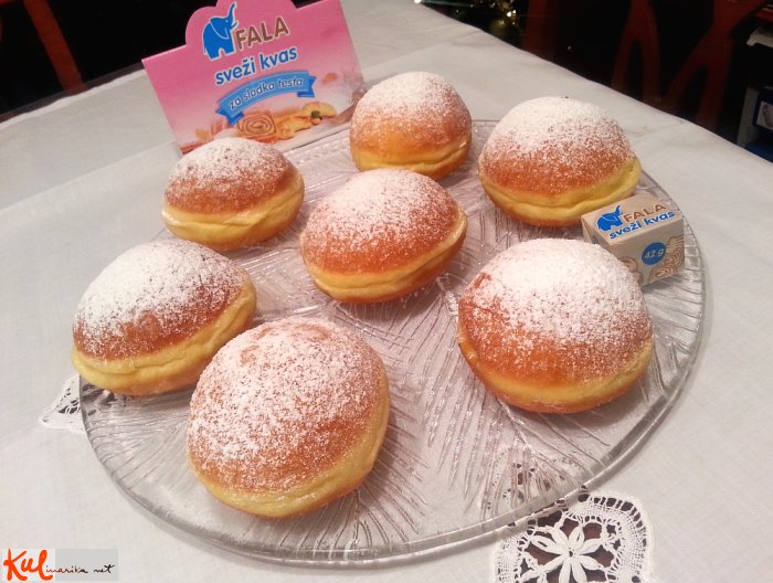 Recept: Pustni krofi - Kulinarika.net