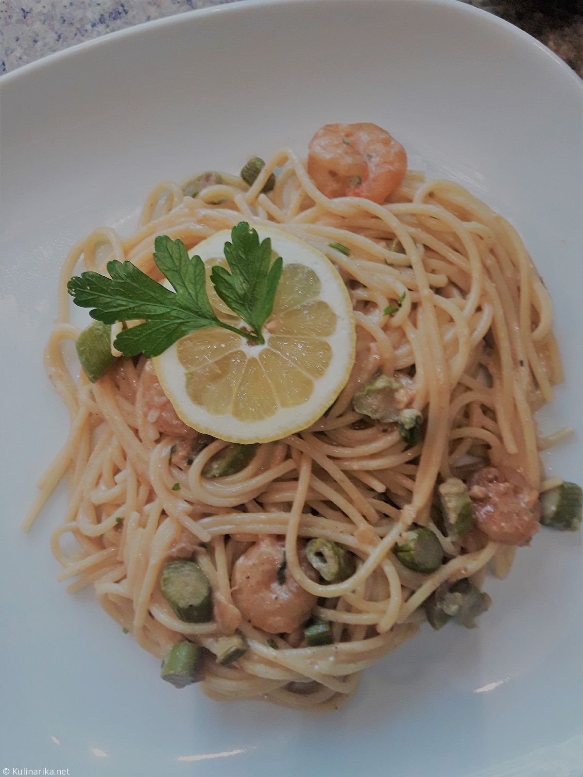 Testenine z rakci in šparglji - Kulinarika.net