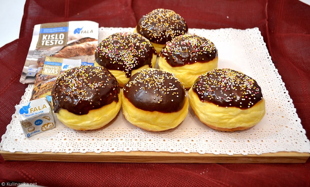 Recept: Čokoladni krofi - Kulinarika.net